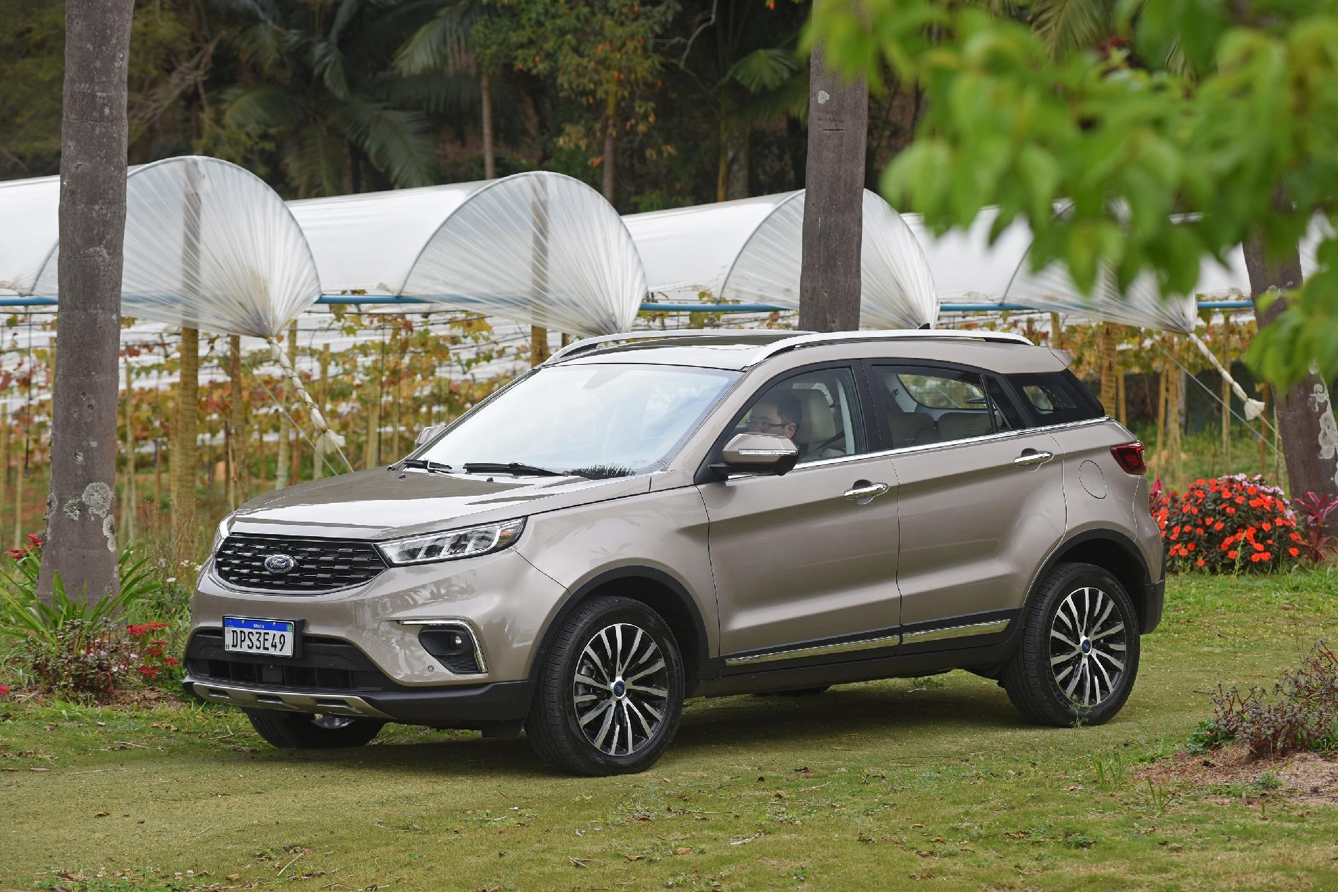 Fotos: Avaliação: Ford Territory tem motor turbo e conteúdo para ...