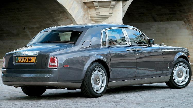 Rapper Drake ganha de um amigo Rolls-Royce de R$ 2 mi que alugava em ...