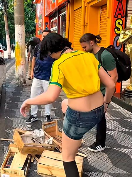 Extorsão? Flanelinhas são detidos e expulsos em ruas de SP; o que diz a lei