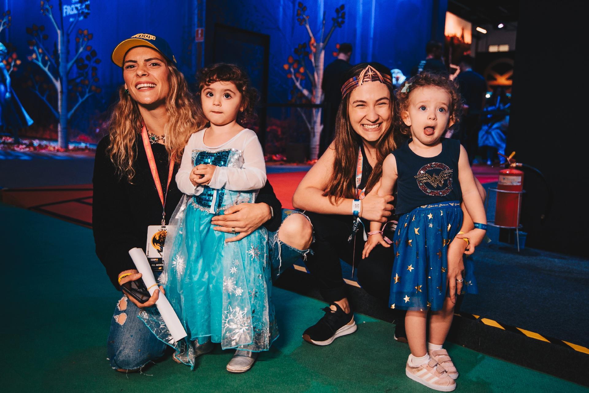 CCXP 2019: Cosplayers promovem 'Monicaço' com a presença da Mônica ...