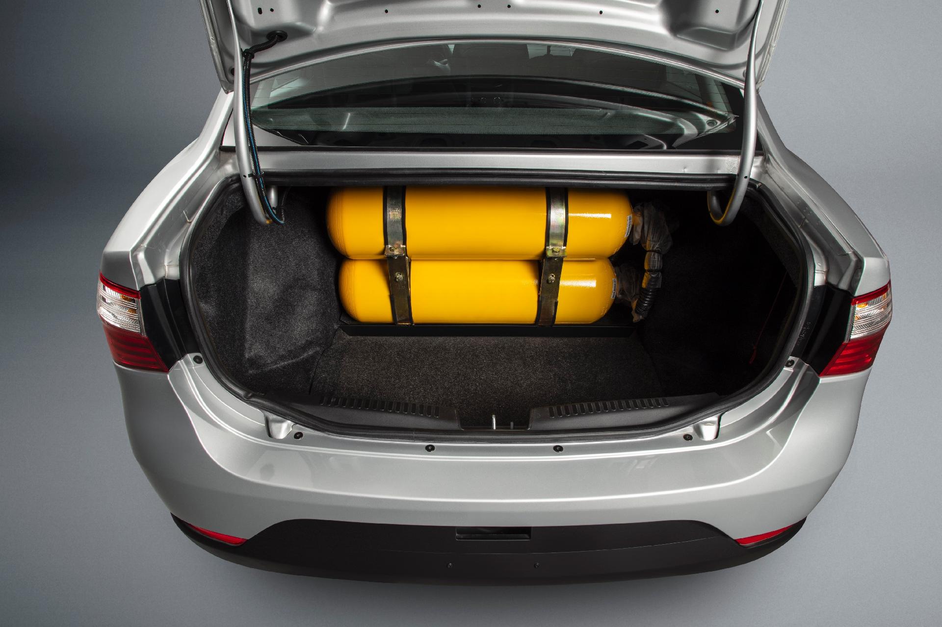 Fiat anuncia Grand Siena 1.4 preparado de fábrica para receber kit GNV