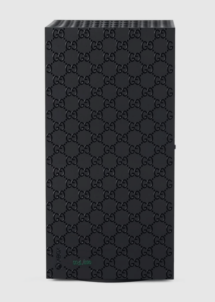 Gucci lança versão especial do Xbox Series X por R$ 55 mil, veja