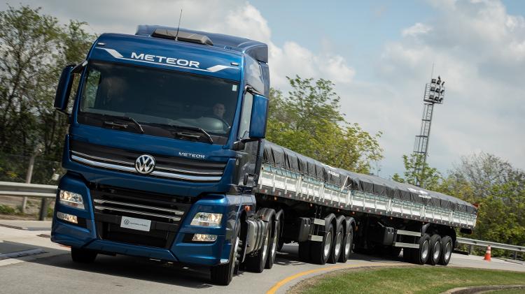 Testamos: como é dirigir o Meteor, maior e mais potente VW do mundo