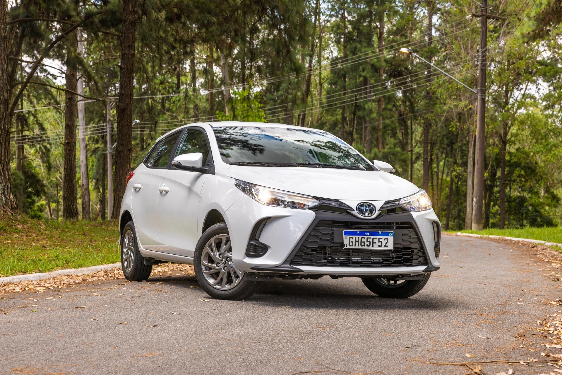 City x Yaris: qual o melhor hatch compacto premium do mercado?