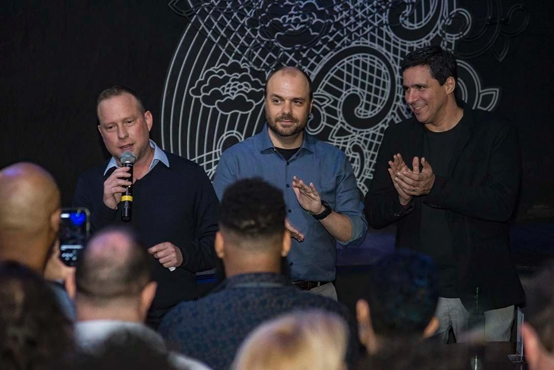 MC Loma, João Bosco e Fernanda Abreu curtiram festa da Onerpm em SP e ...