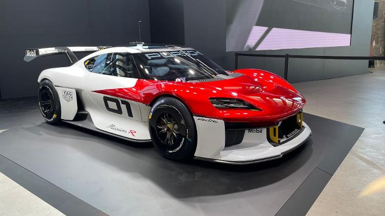 Porsche revela conceito Mission R e abre caminho para 718 elétrico - 06 ...