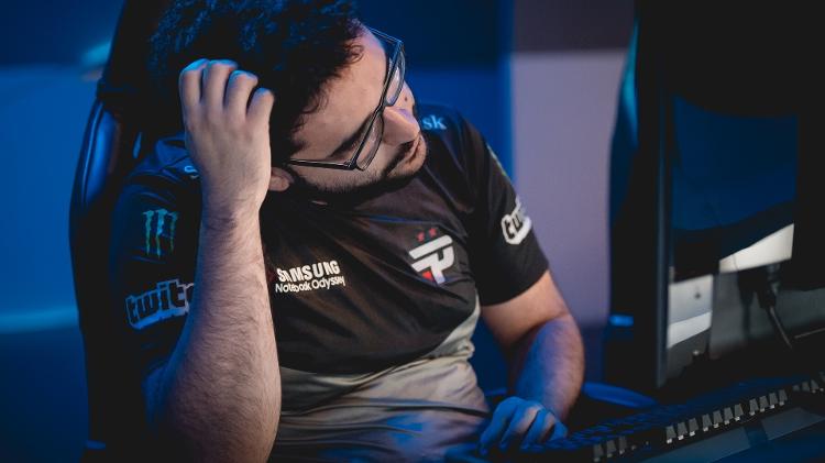 Relembre a carreira de Takeshi, o eterno "Capitão" de League of Legends ...