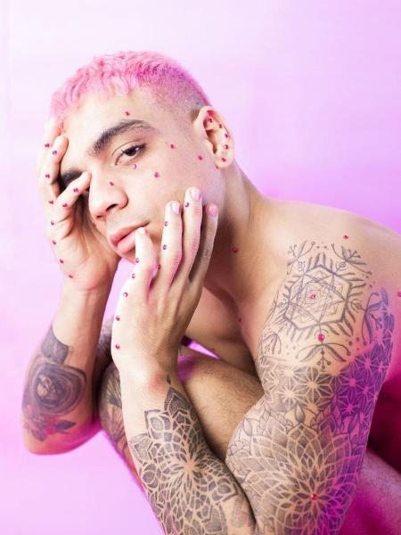 Manda nudes: como eles transformaram suas selfies eróticas em negócio - 03/04/2021 - UOL Universa