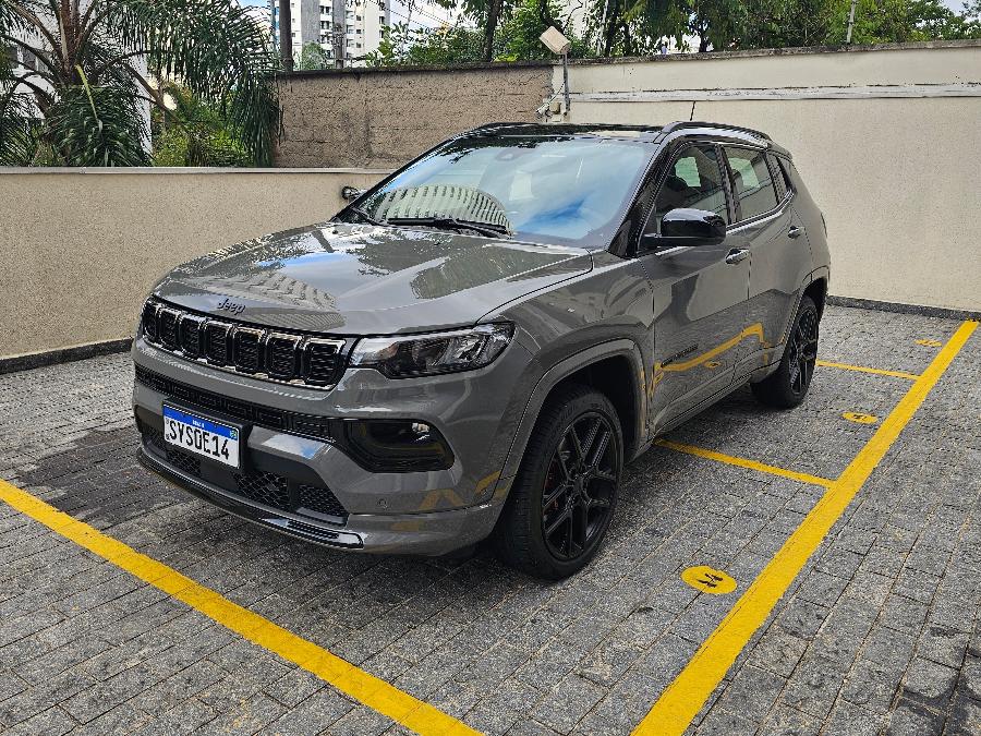 Jeep virou rival da BMW? Novo Compass desafia lógica dos SUVs