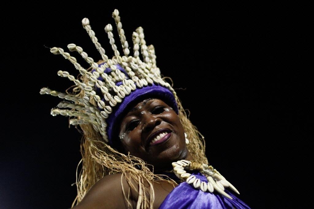 Carnaval 2017: Ato com candomblé, umbanda e catolicismo lava a Sapucaí ...