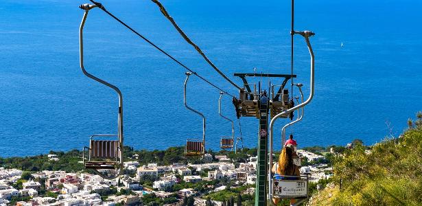 Sonha em conhecer Capri, na Itália? Teleférico oferece vista ...