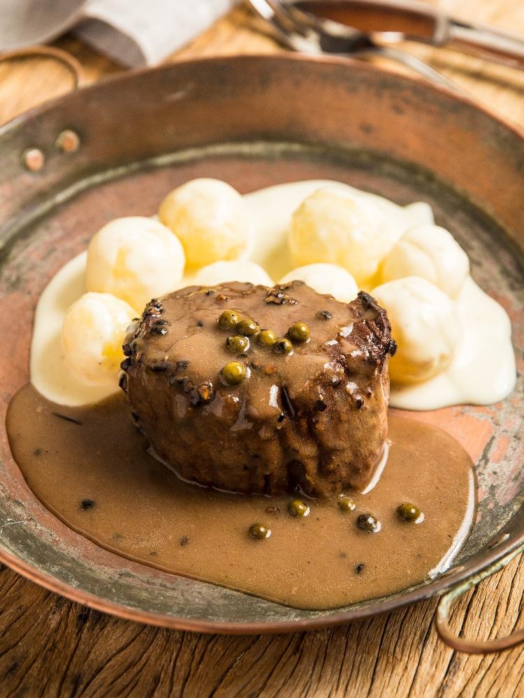 Tá mais barato! 10 receitas para aproveitar o preço do filé mignon