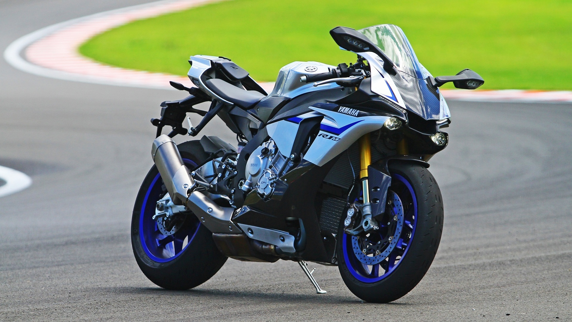 Fotos: Yamaha YZF-R1M 2016 - 08/04/2016 - UOL Carros