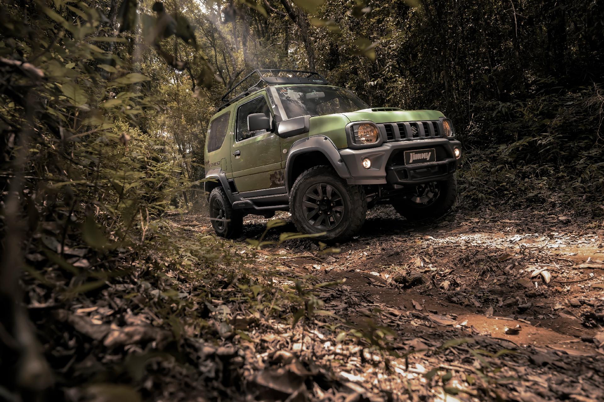 Suzuki Jimny Forest é série especial para encarar pedra, lama e asfalto