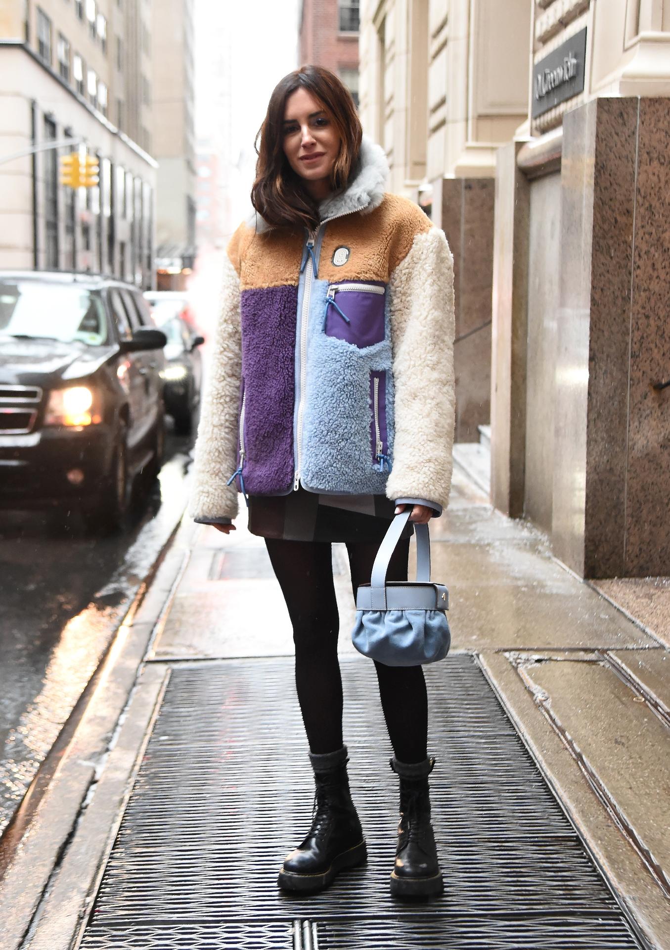 Fotos: NYFW: A moda de rua de famosas e influenciadoras que conferiram ...