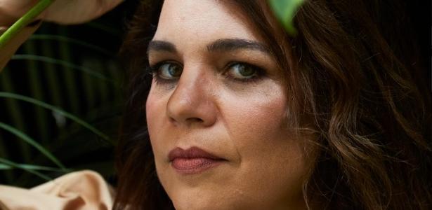 'Chegar aos 50 está sendo um renascimento', diz atriz Isabel Teixeira ...