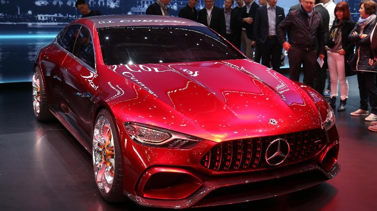 Mercedes surpreende com derivação sedã anti-Porsche Panamera do AMG GT