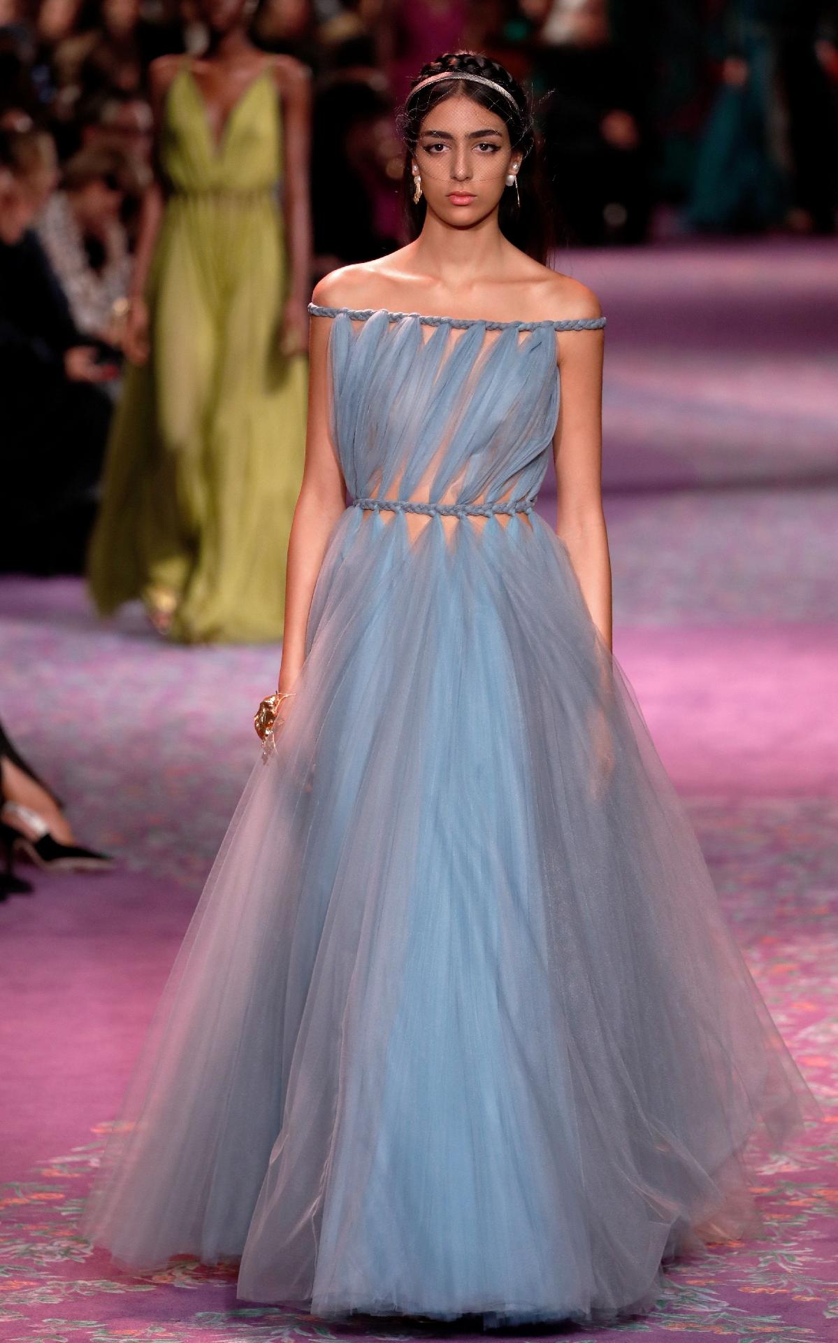 Fotos: Desfile de alta-costura primavera-verão da Dior na Paris Fashion ...