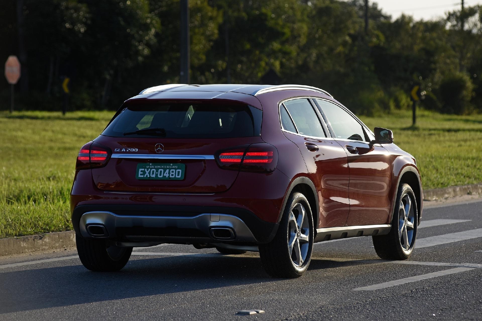 Fotos: Como é o Mercedes-Benz GLA 200 Advance 2018 - 08/08/2017 - UOL ...