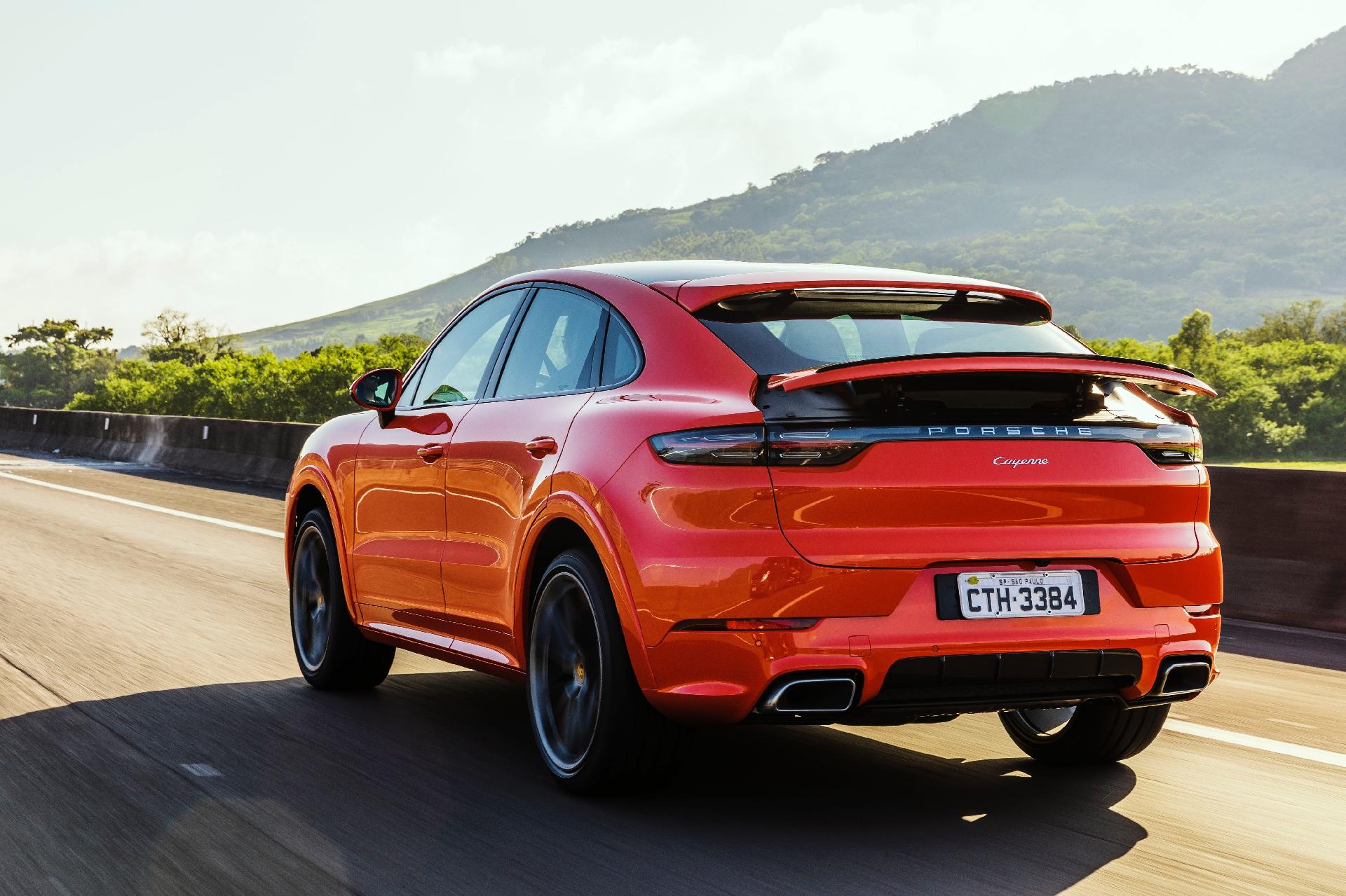 Testamos: Cayenne Coupé leva pegada esportiva da Porsche para andar na ...