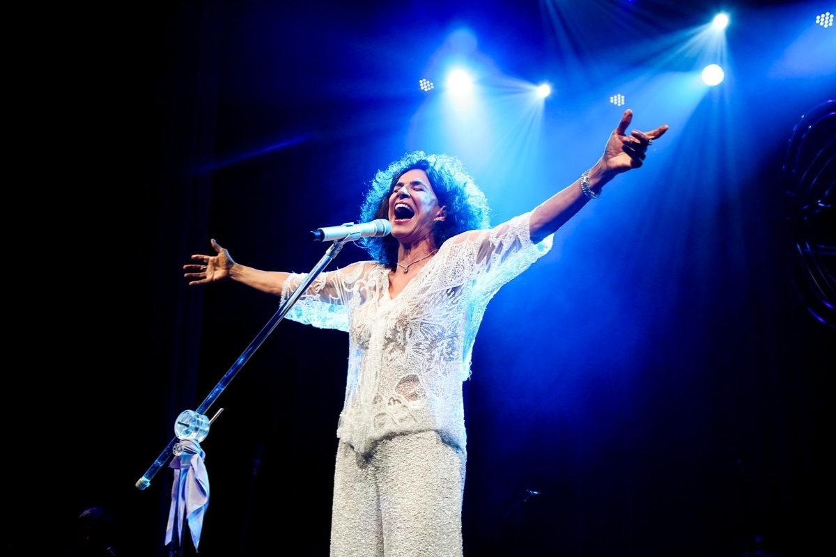 Fotos: Simone (show em São Paulo - out/2015) - 17/10/2015 - UOL ...