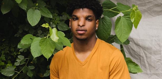 Justin Stewart: jovem com deformidade no nariz vira modelo após anos de ...