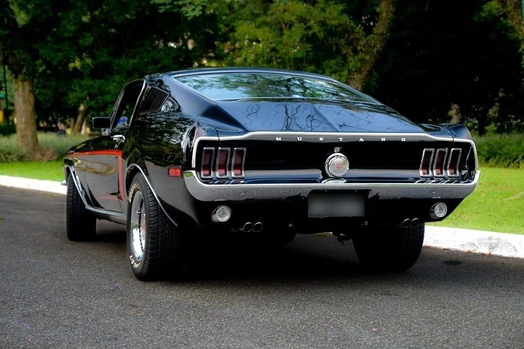 Paraíso dos Mustangs: coleção inspirada em Corcel 1971 reúne raridades