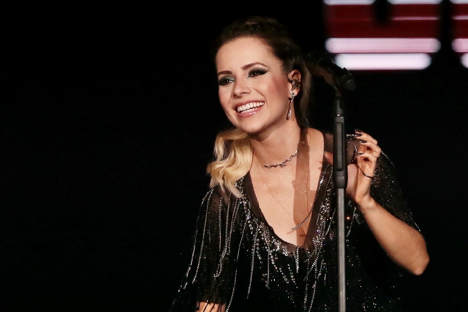 Melim fala da relação com a 'madrinha' Sandy: "Gratidão" - 10/11/2019 ...