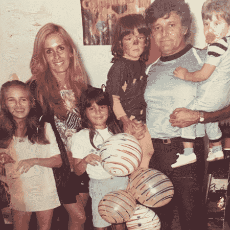 Helô Pinheiro abre o baú de fotos e mostra Ticiane e irmãos na infância ...