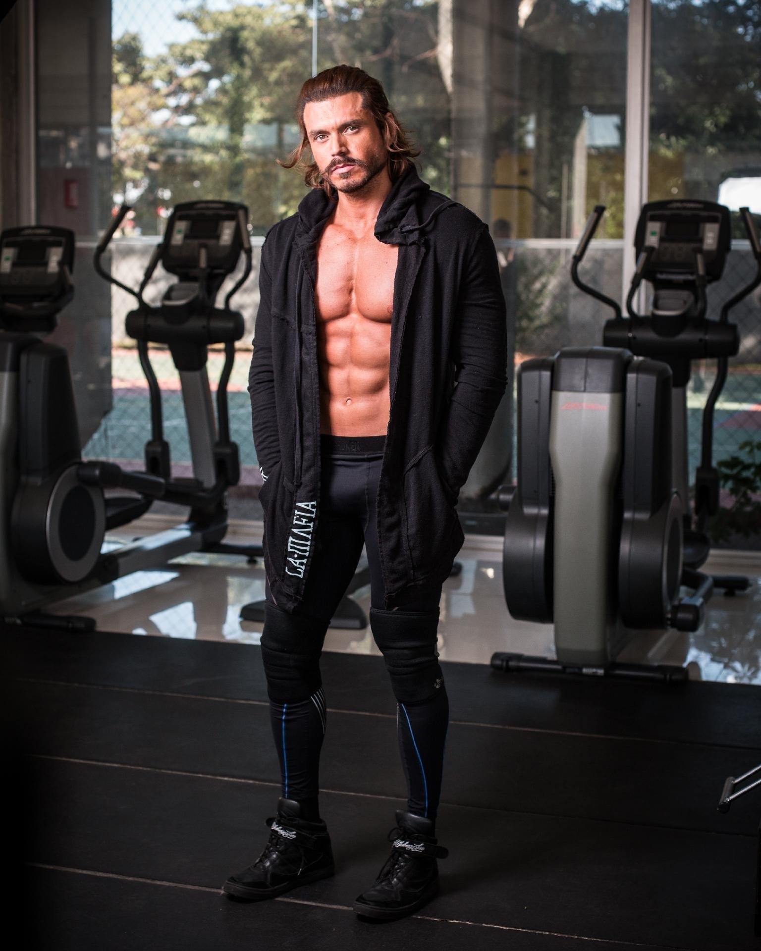 Franklin David: apresentador, repórter e muso fitness - Notícias - BOL