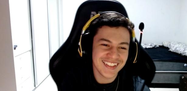 Two9, do Free Fire: "Garena anda lançando umas coisas muito roubadas"