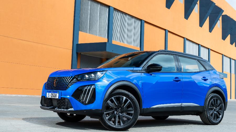Novo Peugeot E-2008: testamos SUV elétrico na Espanha antes da estreia