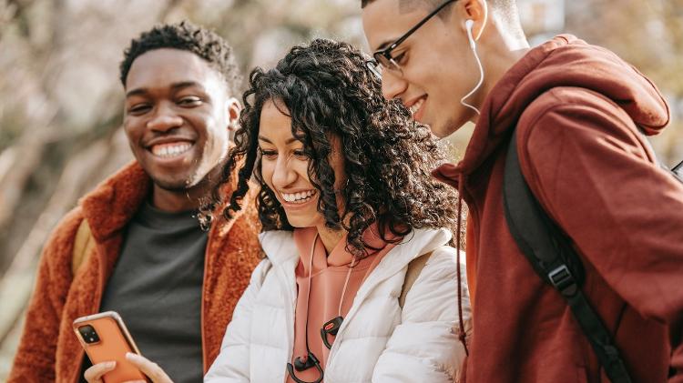 Dia do Amigo: quantos a gente realmente consegue ter? - 20/07/2021 ...