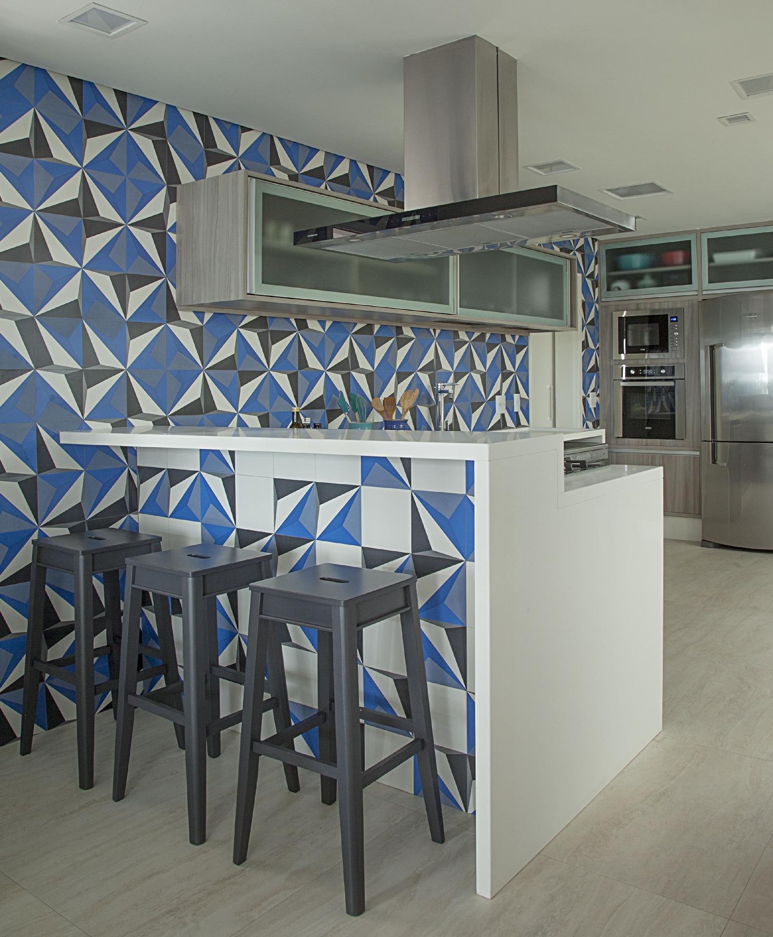 Fotos: Além da cozinha, azulejos coloridos são atração em ambientes ...