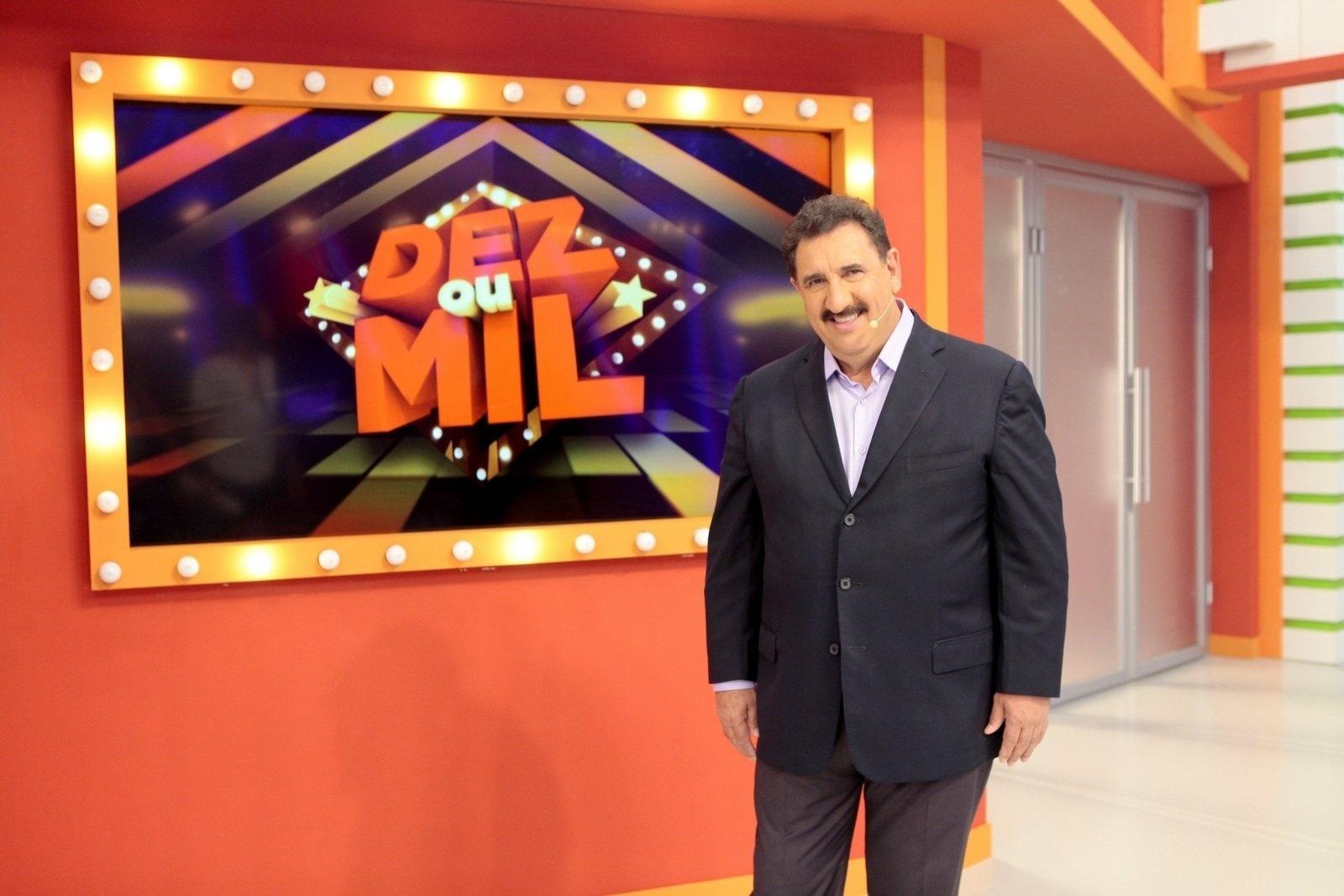 Ratinho volta ao SBT com novo cenário; veja fotos exclusivas - 09/03 ...