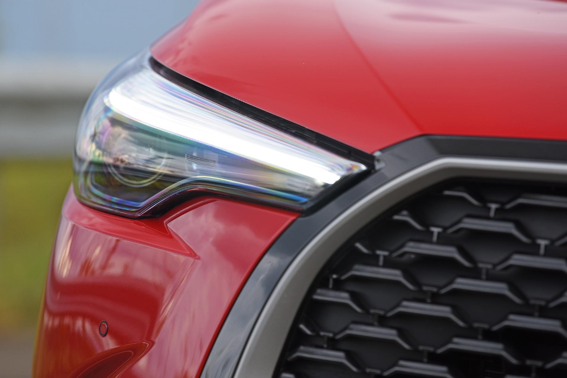 Toyota Corolla Cross: quanto bebe o SUV flex mais econômico do Brasil