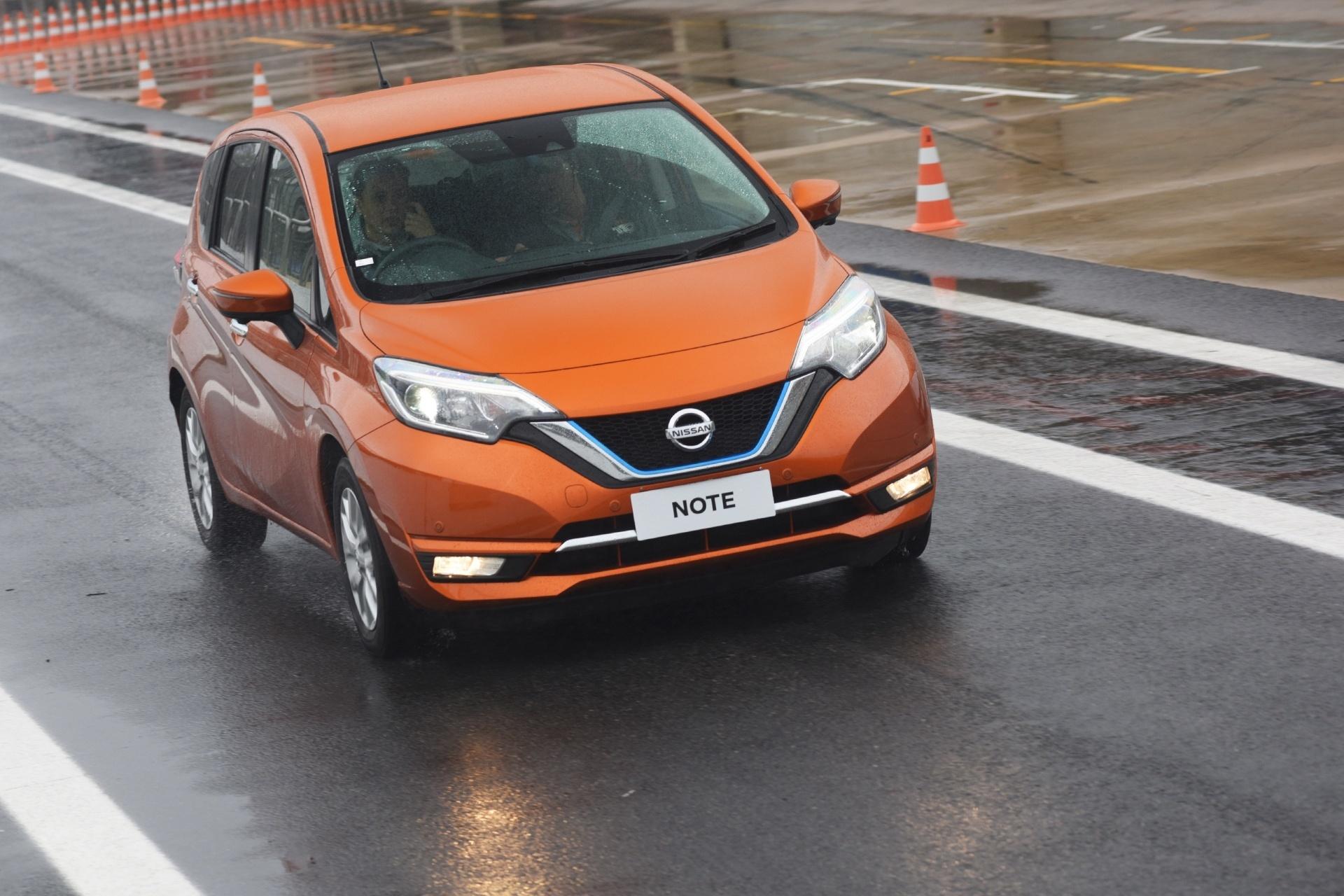 Fotos: Nissan Note E-Power - 26/03/2019 - UOL Carros