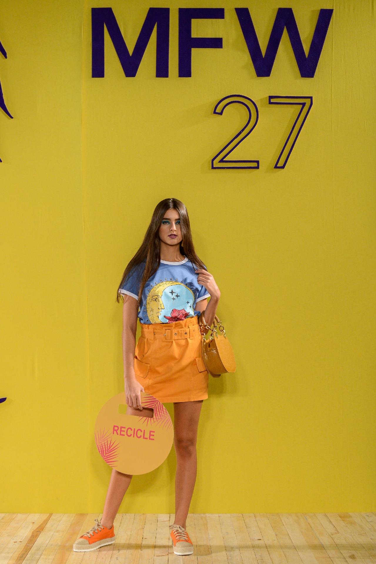 Fotos: Mega Polo Moda primavera/verão 2020: babado, ciganinha e saia ...