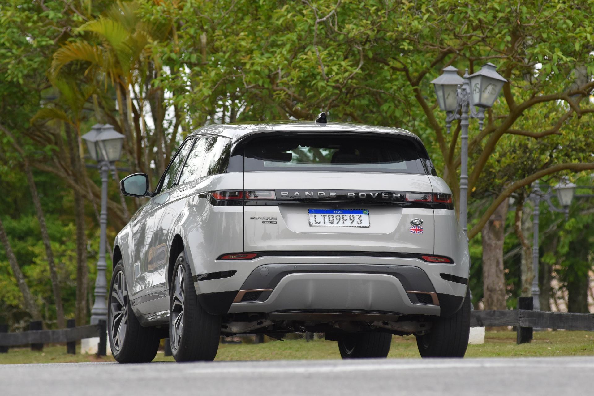 Range Rover Evoque: avaliamos o SUV tecnológico que chega por "só" R ...