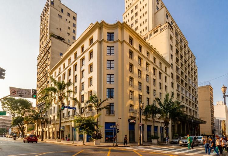 Lei do retrofit no centro de SP: prédio da Telesp vai virar residencial ...