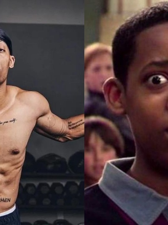 Tyler James Williams Sem Camisa Tyler James Williams Se Revolta Com