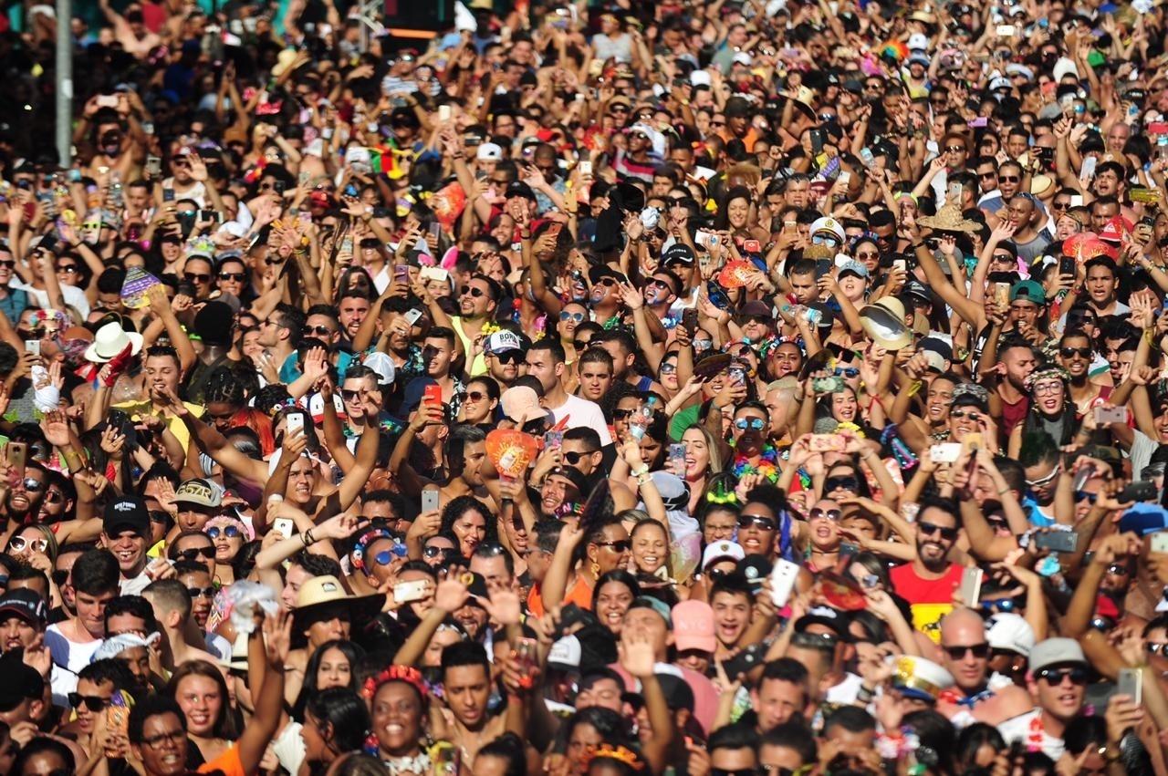 Carnaval 2019: Gabriel Diniz adota Jenifer como musa e diz que é a ...