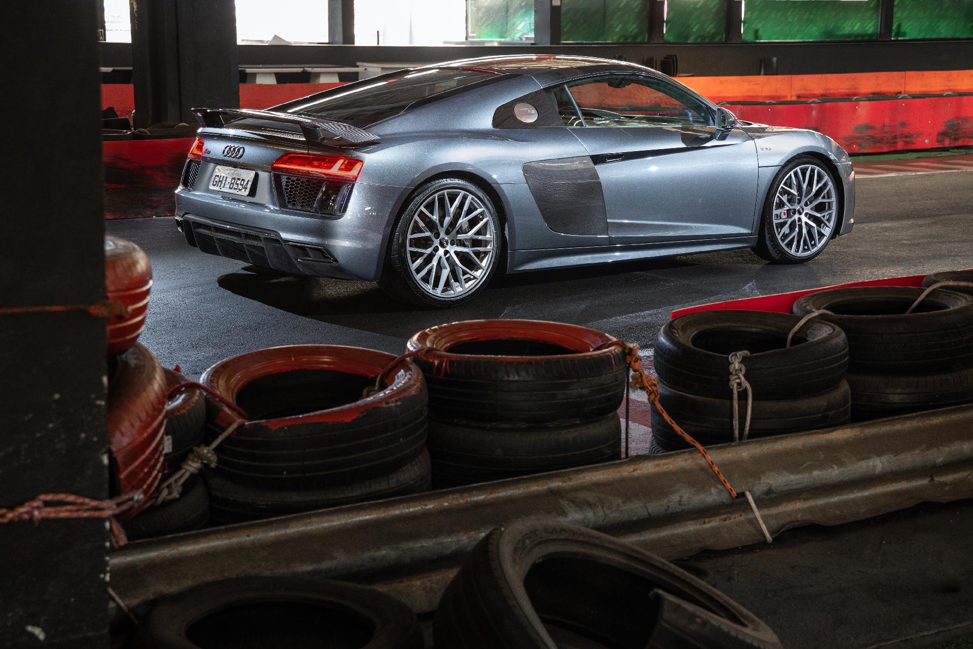 Fotos: Especial Porsche 911 x Audi R8 - 08/10/2019 - UOL Carros
