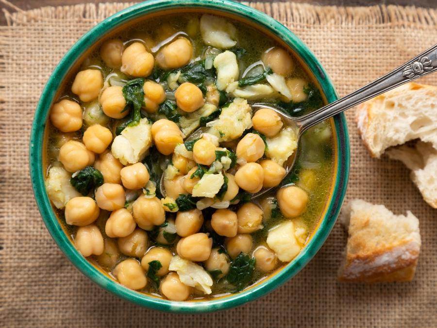 Ajuda a reduzir ansiedade, fortalece ossos: os benefícios do grão-de ...