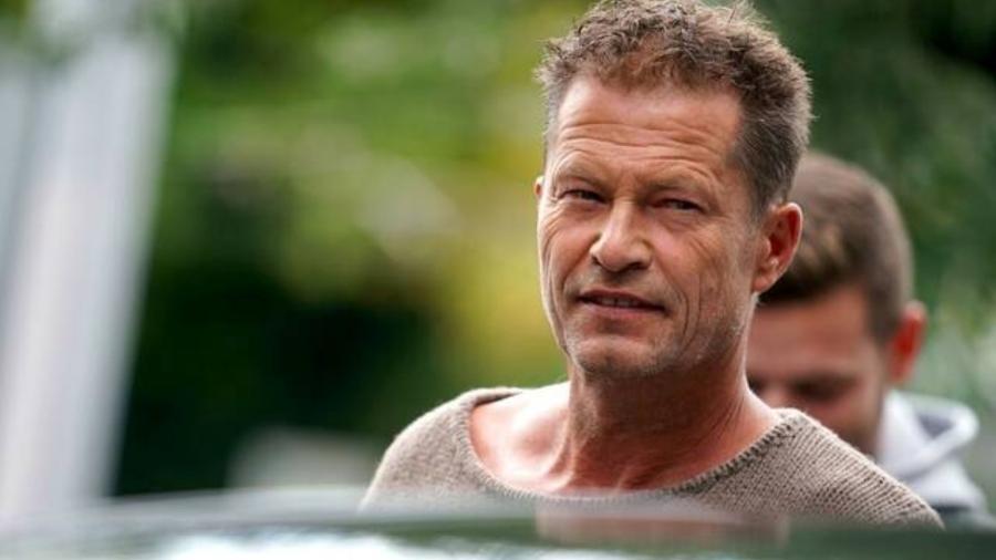 Til Schweiger, de Bastardos Inglórios, é acusado de abuso