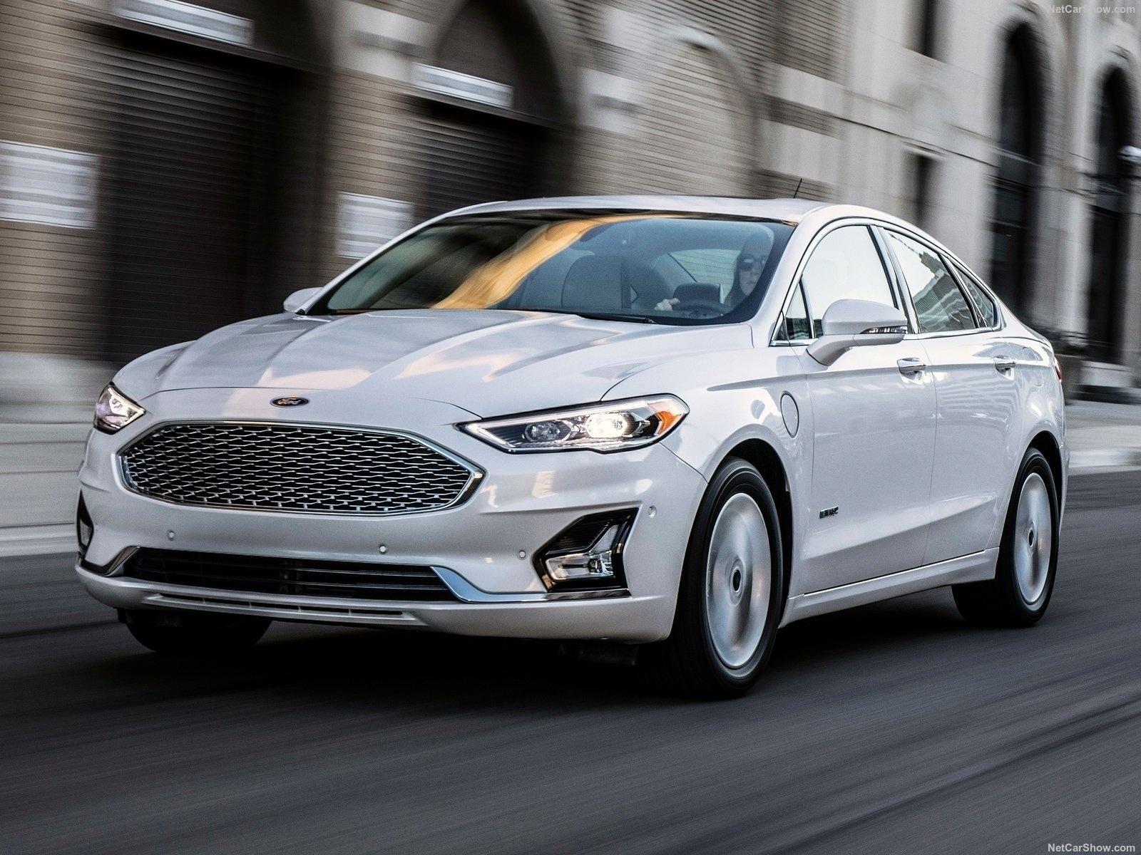 Ford Fusion 2019 fica mais caro e tecnológico