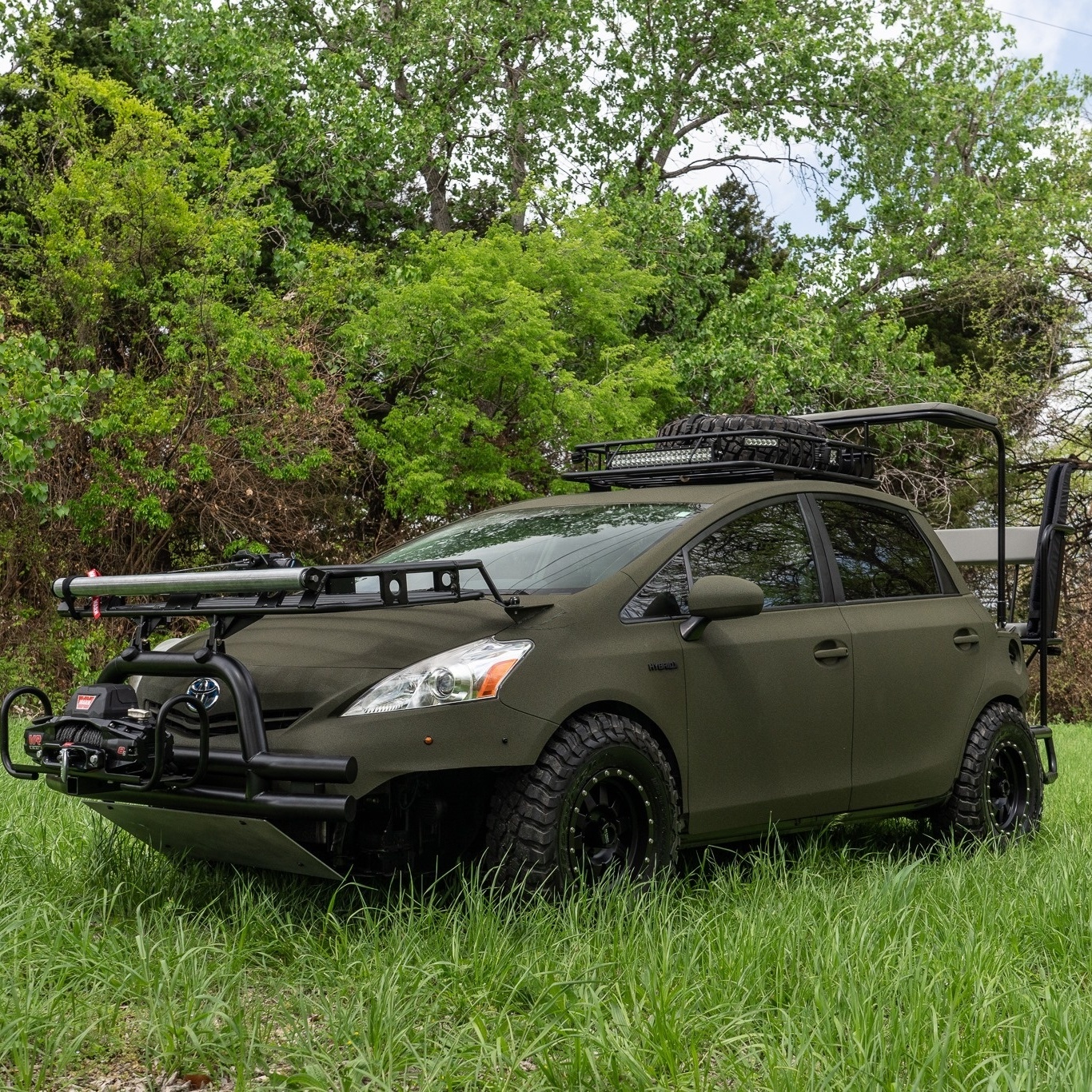 Caminhao Monstro Prius Toyota Prius Transformed Into A Monster Truck