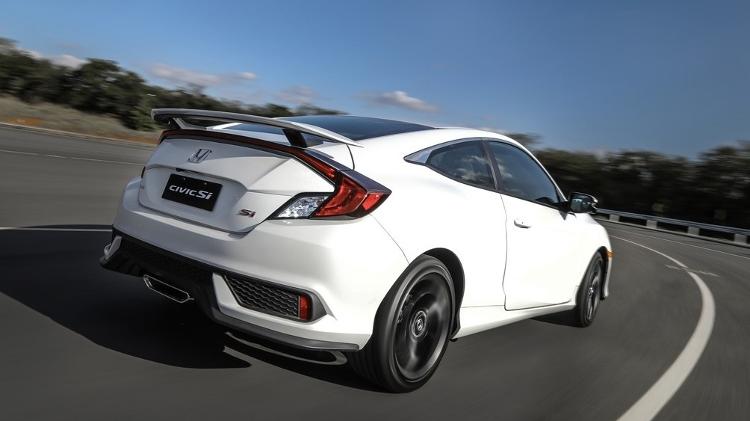 Honda Civic Si é jóia com câmbio manual que põe diversão em 1º lugar