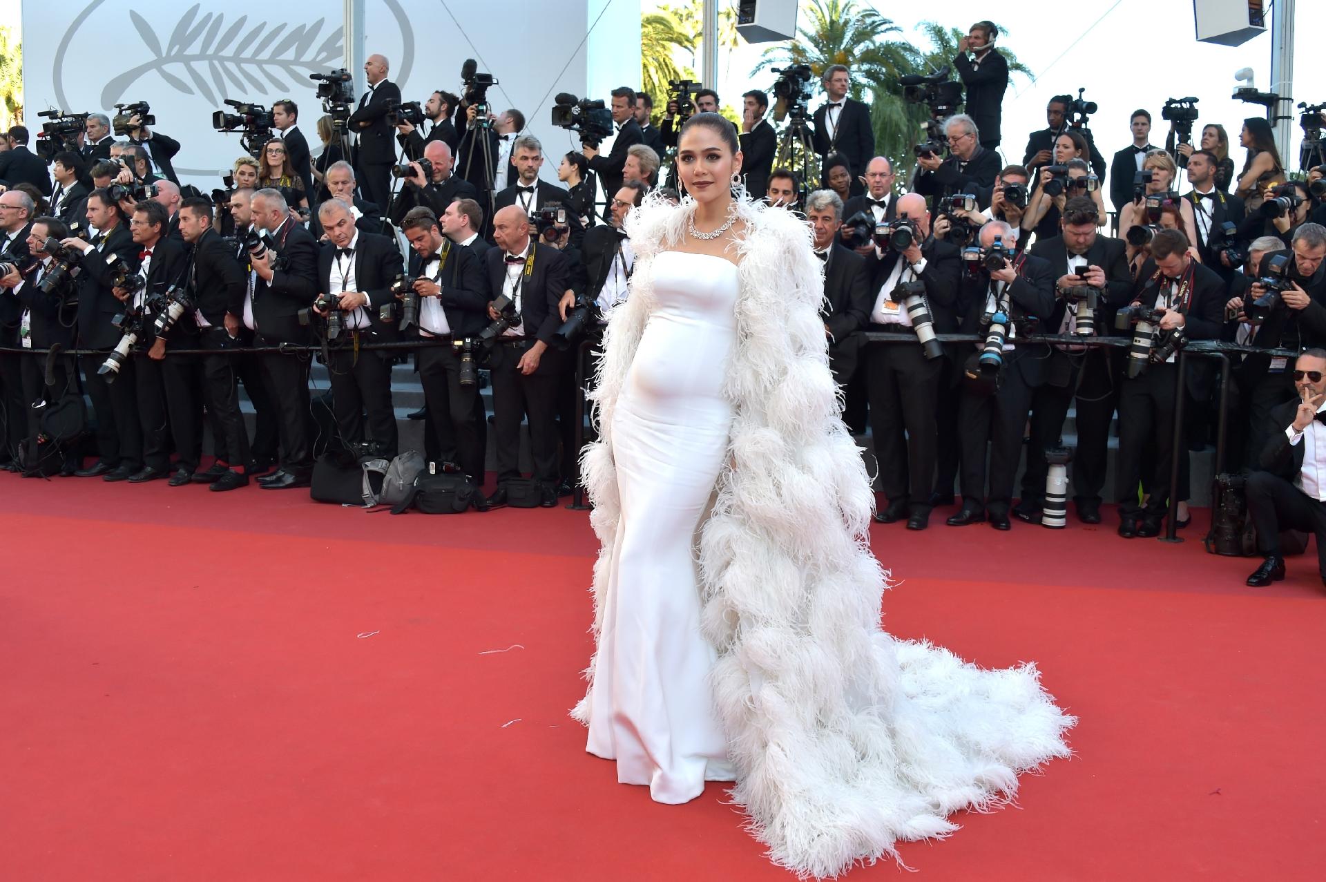Pamela Anderson muda o penteado e aparece irreconhecível em Cannes - 20 ...
