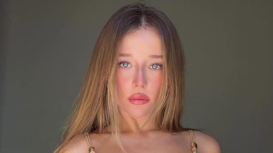 Textura natural e blush cremoso: veja as tendências de make de 2026